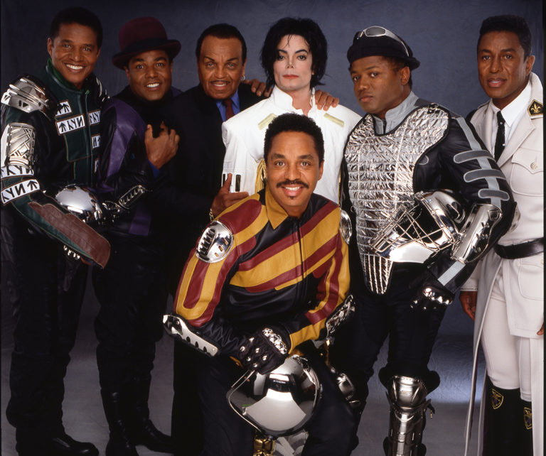 BIOGRAPHY – The Official Website of Randy Jackson